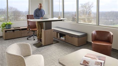 Ofs Ally Lounge Product