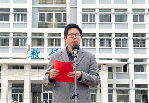 踔厉奋发树立远大理想，勇毅前行铸就青春辉煌——学院举行新学期第一次升旗仪式 江苏海洋大学应用技术学院（东港学院）