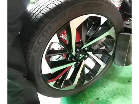 Mitsubishi 三菱 アウトランダー タイヤ交換（20インチ） タイヤ保管 岐阜県 岐阜市 クラブオート 日野南 タイヤショップ