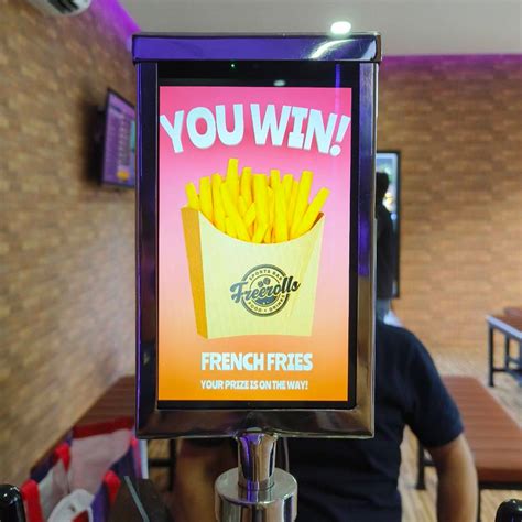 Win Prizes While You Eat In Chiang Mai Freerolls Sports Bar And