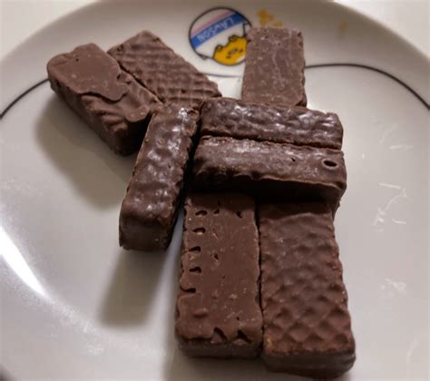 【糖質133g】ナチュラルローソン チョコレートウエハース カシューナッツクリーム仕立ては低糖質でサクサクなお菓子 Nobu No Blog