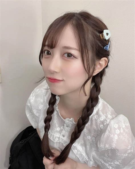保科凜さんのインスタグラム写真 保科凜instagram「髪長くなってからあんまり三つ編みしなくなったけど 最近これもありかもって思っ