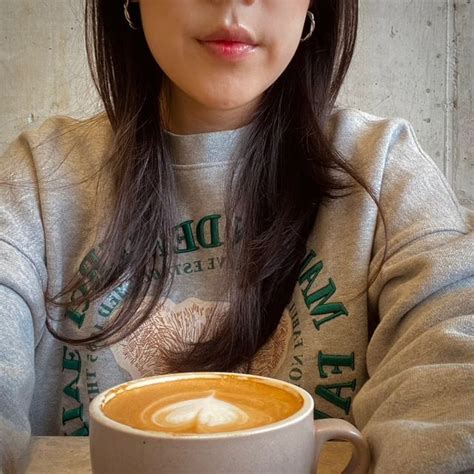 Emmac Amoreemmasdaily • Threads Say More