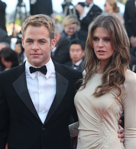 Chris Pines Girlfriend Everything We Know About His Love Life