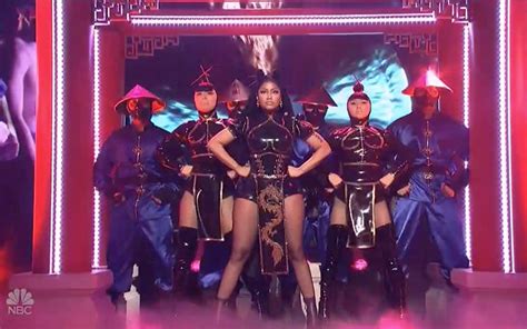 Watch Nicki Minaj Performs Chun Li On Saturday Night Live