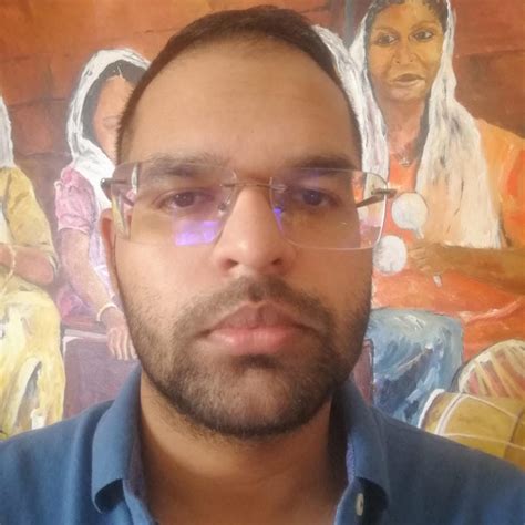 Over Ons Molemann Suriname