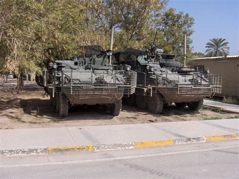 TOADMAN S TANK PICTURES STRYKERS IN IRAQ