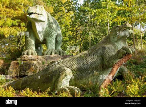 Iguanodon Dinosaur Models At Crystal Palace Park The First Dinosaur
