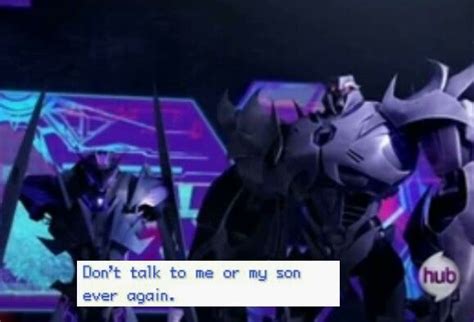 Pin By Ina Rache On Transformers Transformers Memes Transformers Funny Transformers Soundwave