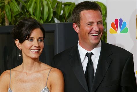 Matthew Perry And Courteney Cox 2014 Friends Actress Courteney Cox