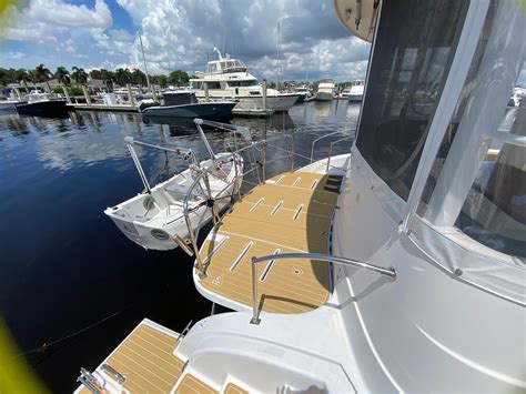 Manta 44 Power Cat Used Catamarans For Sale The Multihull Company