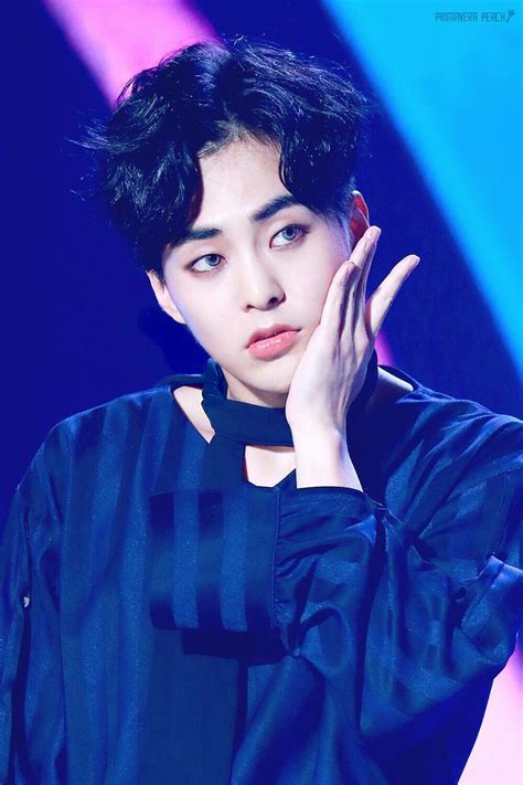 Exo Xiumin Exo Power