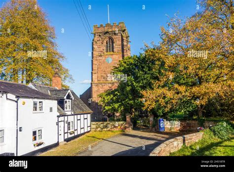 Over St Chads Parish Church Over Winsford Cheshire In Autumn Stock