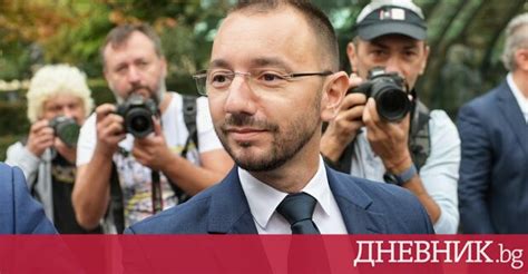 Журналистът който мина от другата страна Кой е Антон Хекимян