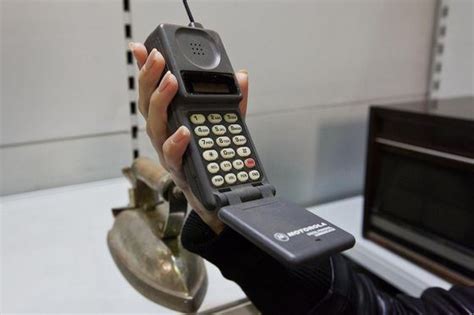 👍 Самый первый телефон самые первые телефоны