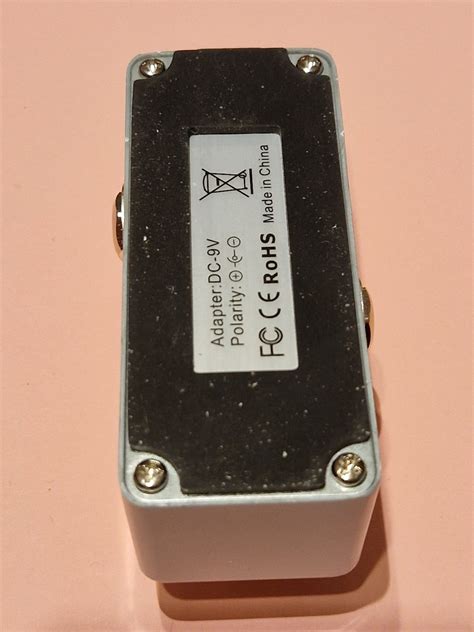 Iset Analog Delay Effects Pedals