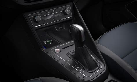 VOLKSWAGEN NIVUS GANHA PAINEL DIGITAL EM TODAS AS VERSÕES E
