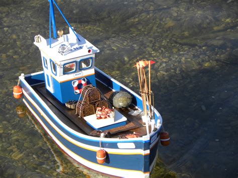 Modellismo Navale Rc Model Boats Marì Piccola Barca Da Pesca Bretone