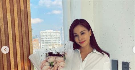 고소영 ♥장동건도 놀랄 극강의 동안두 아이 출산 안 믿기네