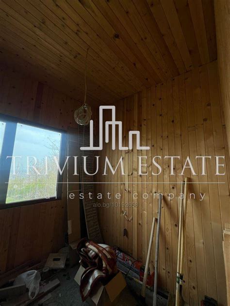 С НОВА ЦЕНА Продава се къща с парцел във вилната зона на с Белащица до гр Пловдив 35 к