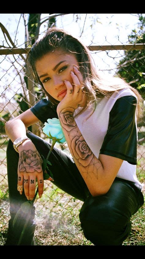 Tattoos Urban Diamond Lookoftheday Zendaya Coleman Zendaya