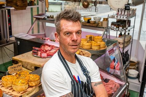 I Used To Chase Michelin Stars But Now Im Famous For My Sausage Rolls Says Tv Chef Tim Bilton