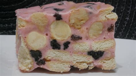 No Bake Cookie Slice With Fruits And Nuts Bunch