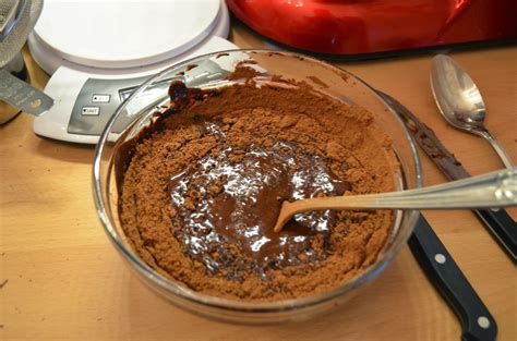 Old Fashioned Chocolate Bundt Cake ~ Stuff And Spice