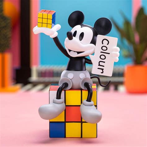 Blind Box Disneys Mickey Mouse Hunting Series Mini Figure 52toys