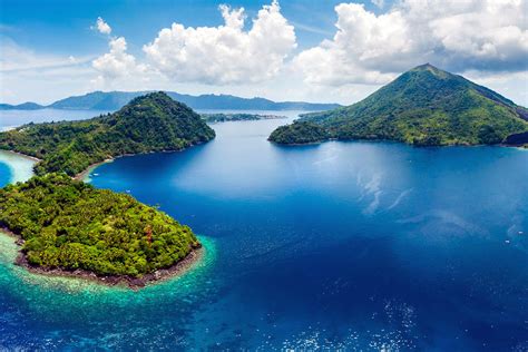 Banda Neira Island Sejarah Lokasi Dan Harga Tiket 2025