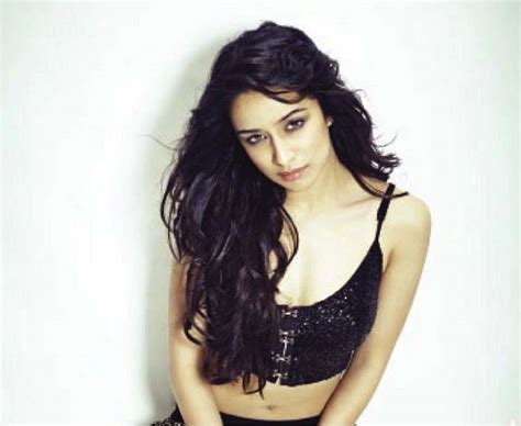 Surya Bina Mitra Artis Cantik Bollywood Yang Hot In Sexy Bikini