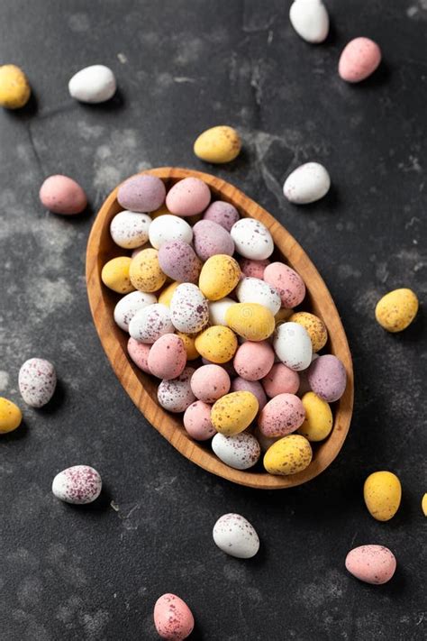 Easter Mini Eggs Chocolate Candy In Wooden Bowl Stock Image Image Of Tasty Chocolate 271762561