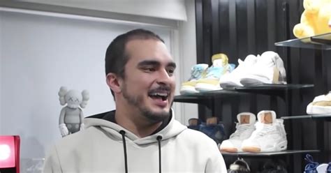 Ricardo Pérez De ‘la Cotorrisa Presume El Par Más Caro De Sneakers Que
