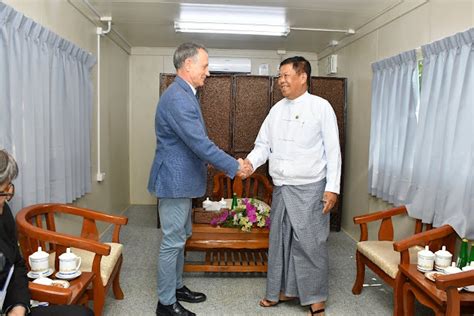 ဒုတိယဝန်ကြီးချုပ်နှင့် နိုင်ငံခြားရေးဝန်ကြီးဌာန၊ ပြည်ထောင်စုဝန်ကြီး ဦးသန်းဆွေက မြန်မာနိုင်ငံဆိုင