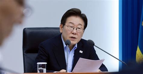 [속보]이재명 대통령 노동시장 양극화 지적…입법적 노력 함께 이뤄져야