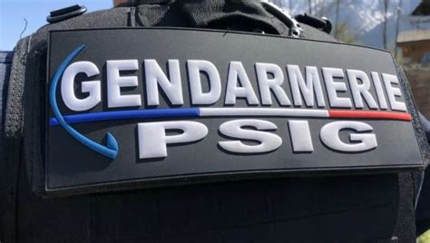 Un Homme Retranché Chez Lui à Gattières Ici