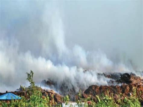 8th Fire In 1 Year In Adampur 50 Tons Of Plastic Waste Burnt To Ashes