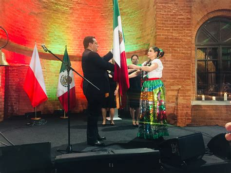 ConmemoraciÓn Del 212 Aniversario Del Inicio De La Independencia De