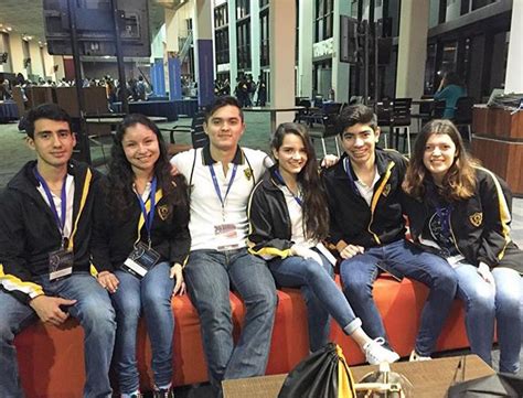 Wendy Velez Wendyvelez Twitter