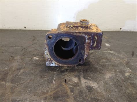 101 3244 Cat 3116 Engine Thermostat Housing For Sale