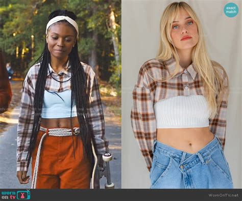 Wornontv Naomis Beige Plaid Cropped Shirt On Naomi Kaci Walfall