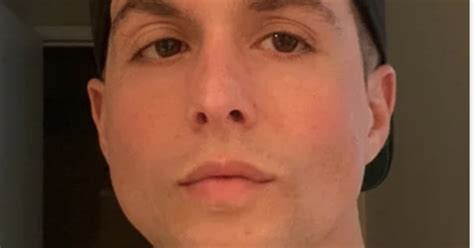 Does Facial Hair Make Men Appear More Masculine Girlsaskguys