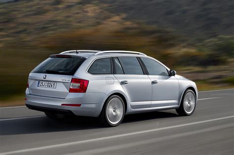Noua Skoda Octavia Combi îşi păstrază cel mai bine valoarea după trei