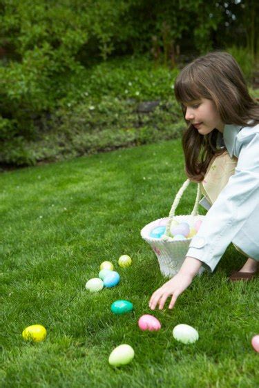 How To Ask For Donations For An Easter Egg Hunt Ehow