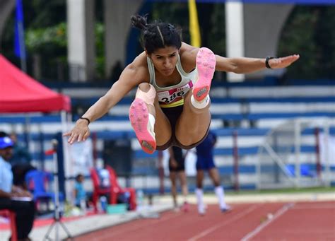 Shaili Singh Poised To Leapfrog Anju Bobby George The Hindu