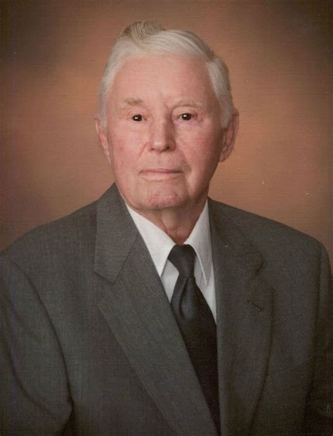 Stephen Sonniers Instagram Twitter And Facebook On Idcrawl