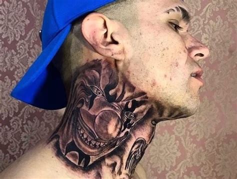 Pin De Cesar Martins Em Cesar Em 2024 Tatuagem No Pescoço Tatuagem