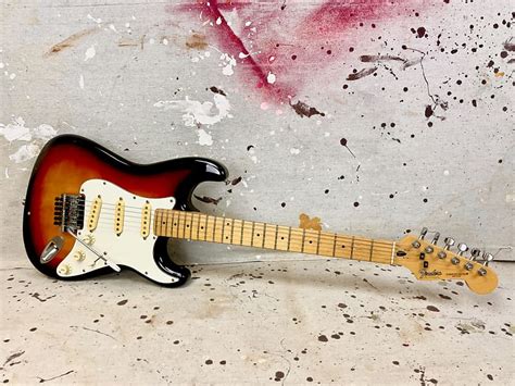 1987 Fender Stratocaster Sunburst Mij With Factory Kahler Reverb