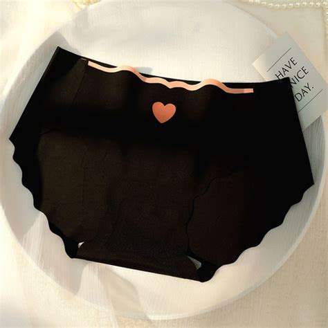 Jual Celana Dalam Seamless Wanita Tanpa Jahitan Anti Jiplak Mulus