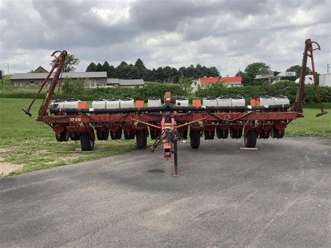White 5100 12 Row Planter Bigiron Auctions